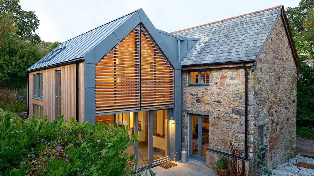 Cottage extensions: Expert tips and inspirational ideas | Homebuilding
