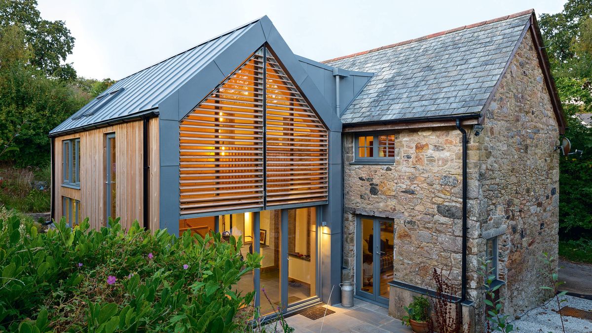 Cottage extensions: Expert tips and inspirational ideas | Homebuilding