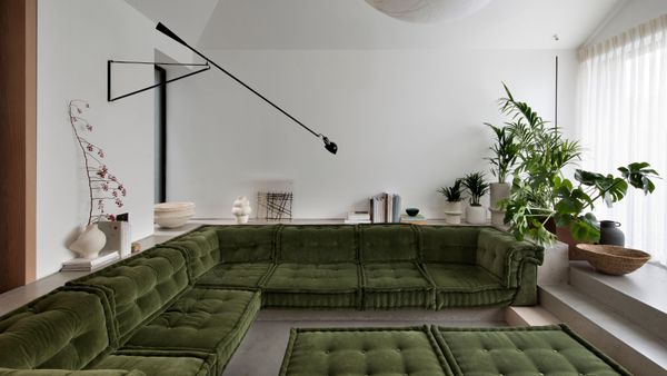 Ever Considered a Two-Toned Sofa? Here's Why You Should | Livingetc