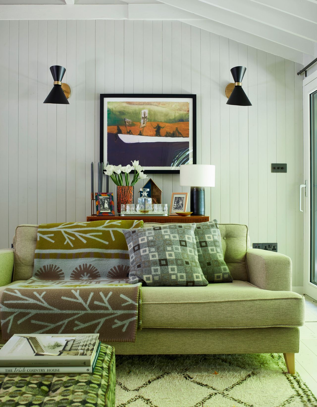 Real home transformations: an old holiday home becomes a stylish ...