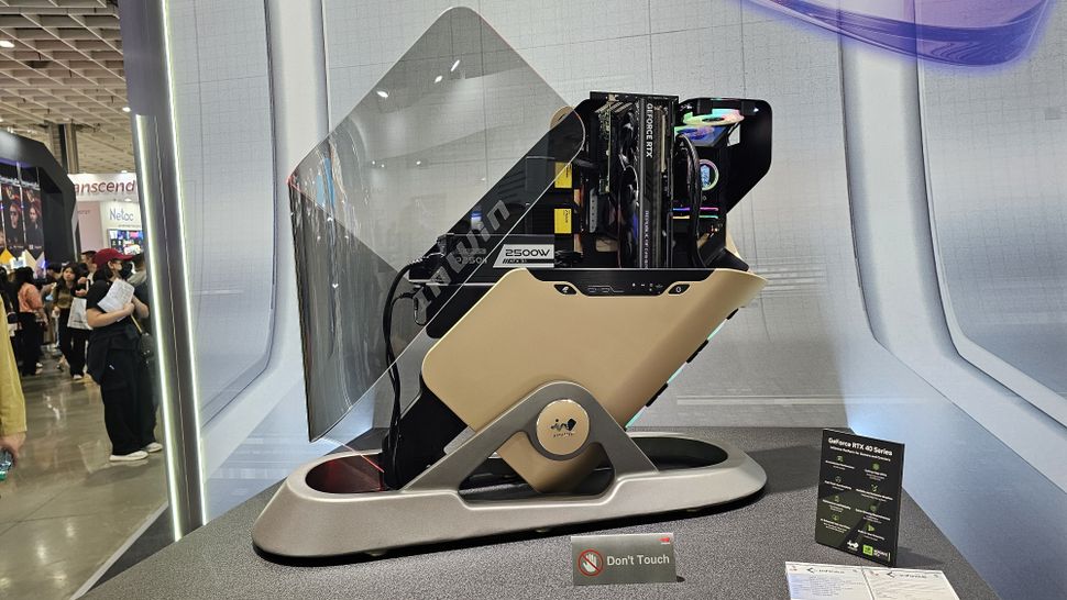 InWin flexes its glass-bending skills with new Signature case ...