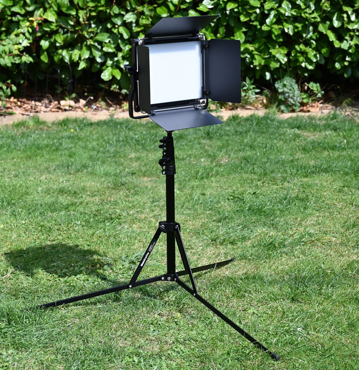 Manfrotto Nano Light Stand review: a small but reasonably tall light ...