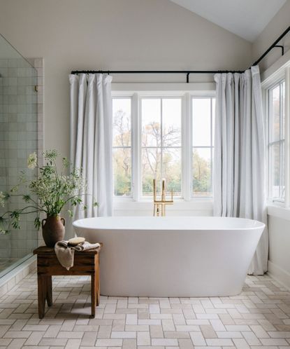 8 neutral bathroom ideas for inspiring serenity and calm | Homes and ...