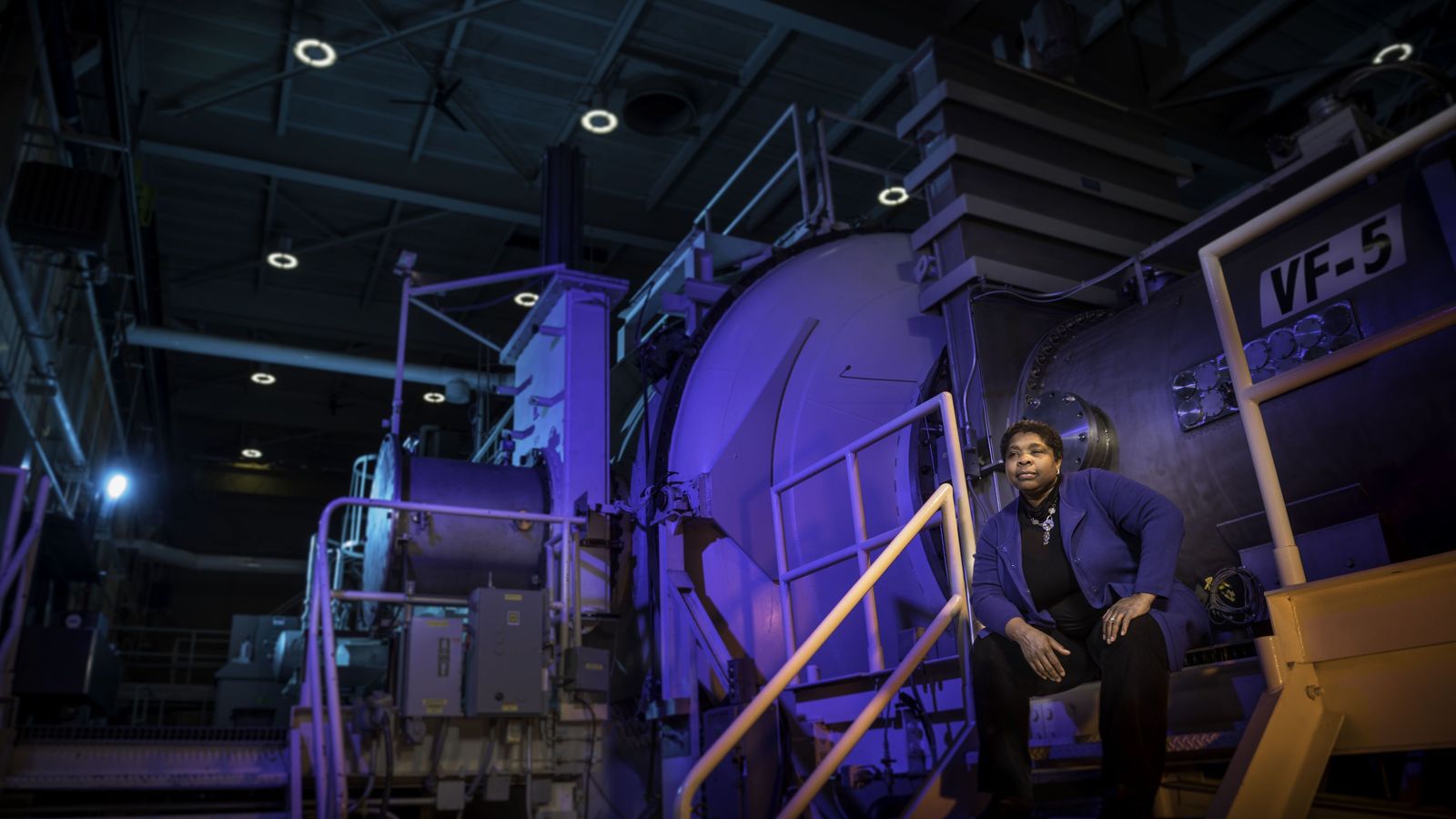 Gwynne Shotwell SpaceX President on Sending People to Mars in 2018 ...