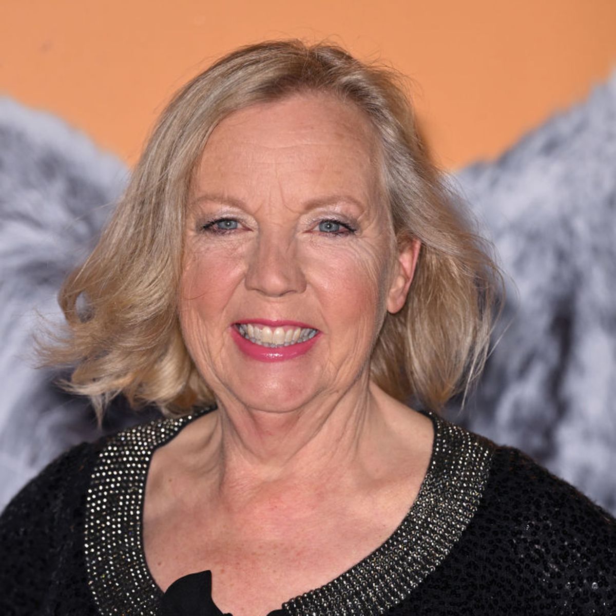 Deborah Meaden Home Truths - leaving mugs and fixing her own toaster ...