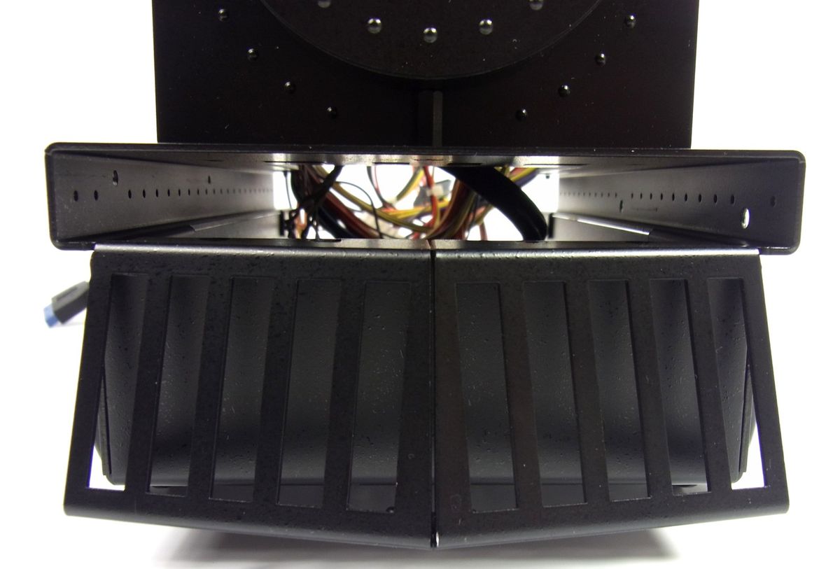 You'll Never Guess Where They Put The Optical Drive - Take The Train ...