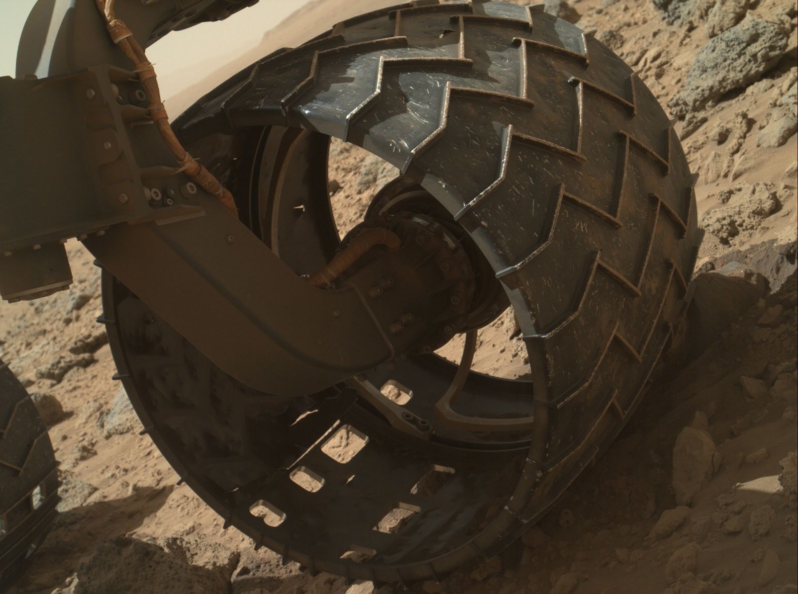 On Mars, NASA's Curiosity Rover Seeks Smoother Road to Reduce Wheel ...