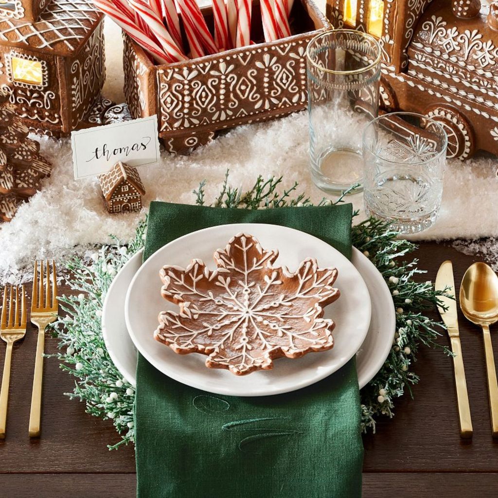 The Pottery Barn holiday collection revitalizes old classics | Homes ...