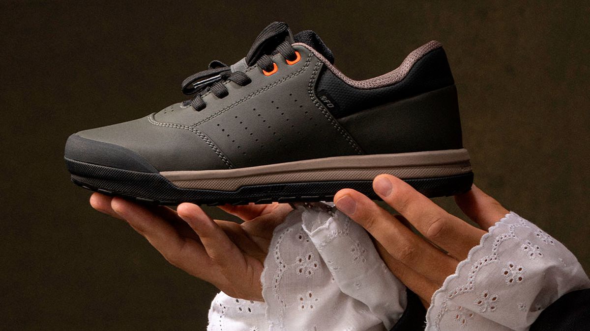 Specialized introduce the street style 2FO Method shoe and revise the 2FO Roost Flat | Bike Perfect