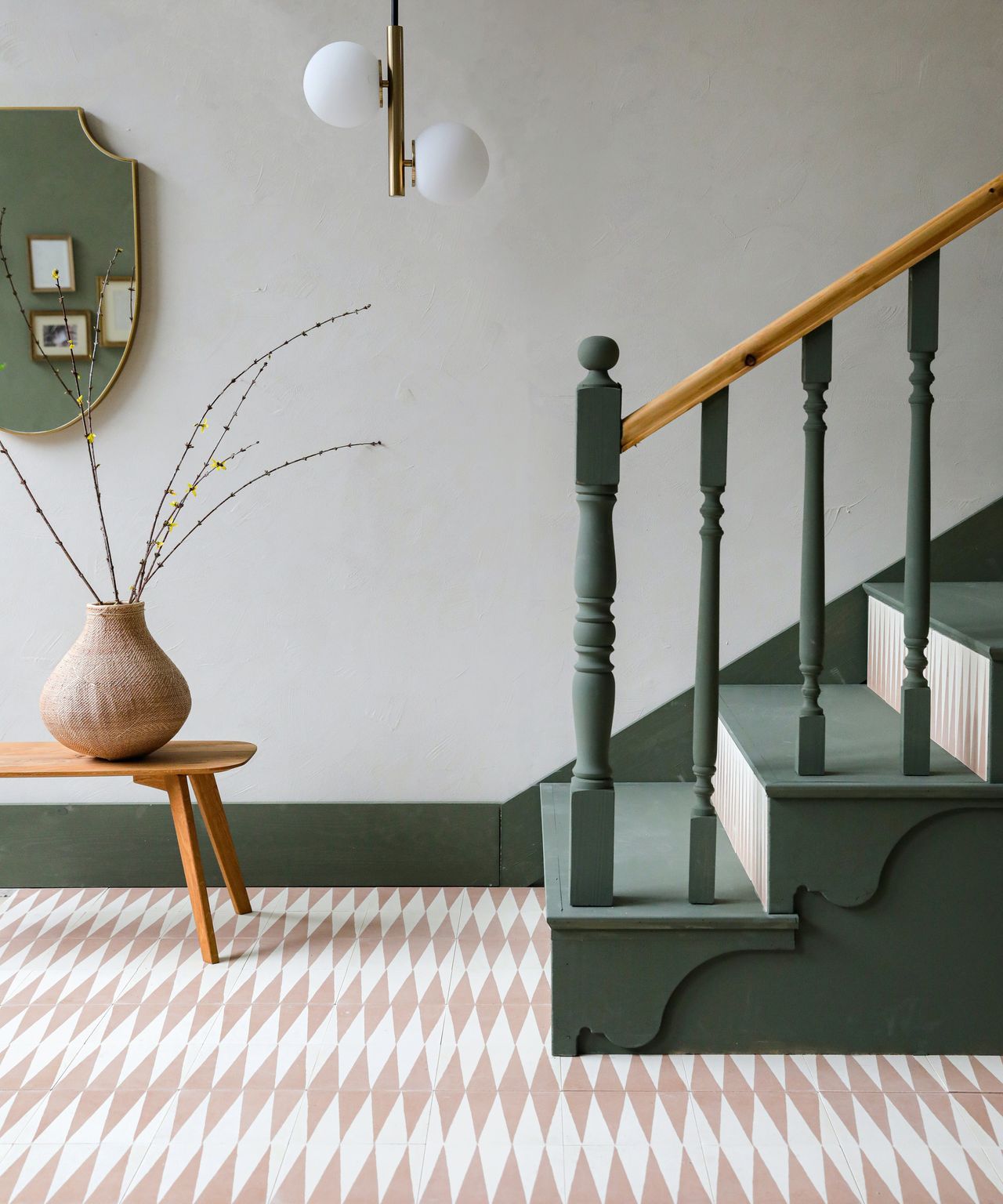 Triangular tile micro trend – everything you need to know | Homes and ...