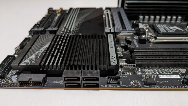 Gigabyte X670 Aorus Elite AX motherboard review | PC Gamer