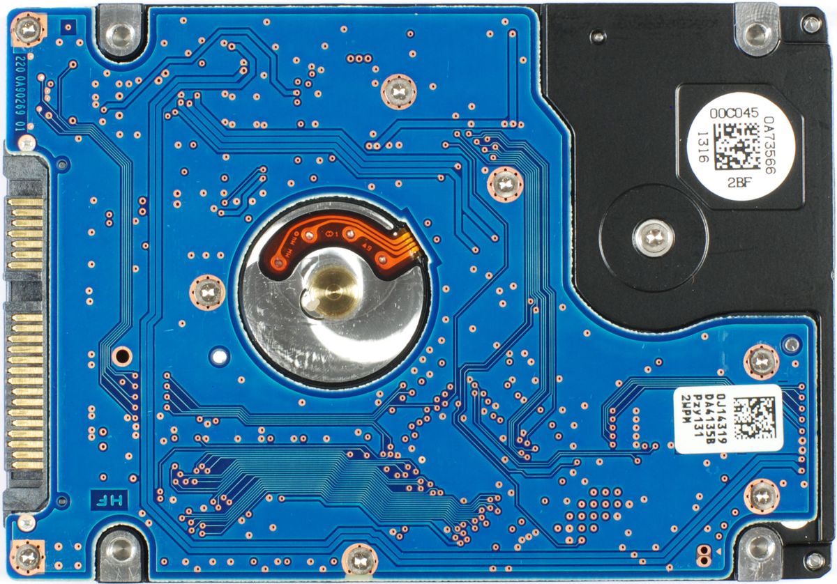 Hitachi Travelstar 7K750 (HTS727575A9E364) - Four 2.5" Hard Drives From ...