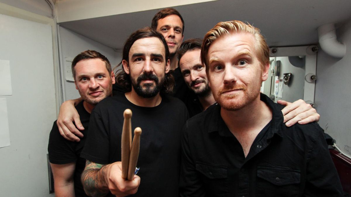 Lonely The Brave lose Control | Louder