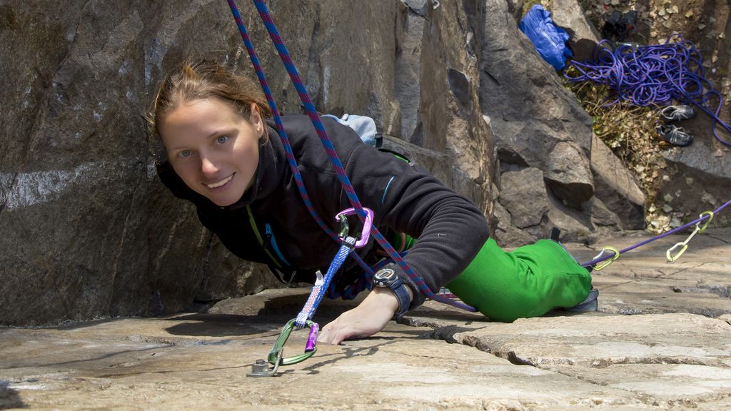 Trad climbing vs sport climbing: which style is for you? | Advnture