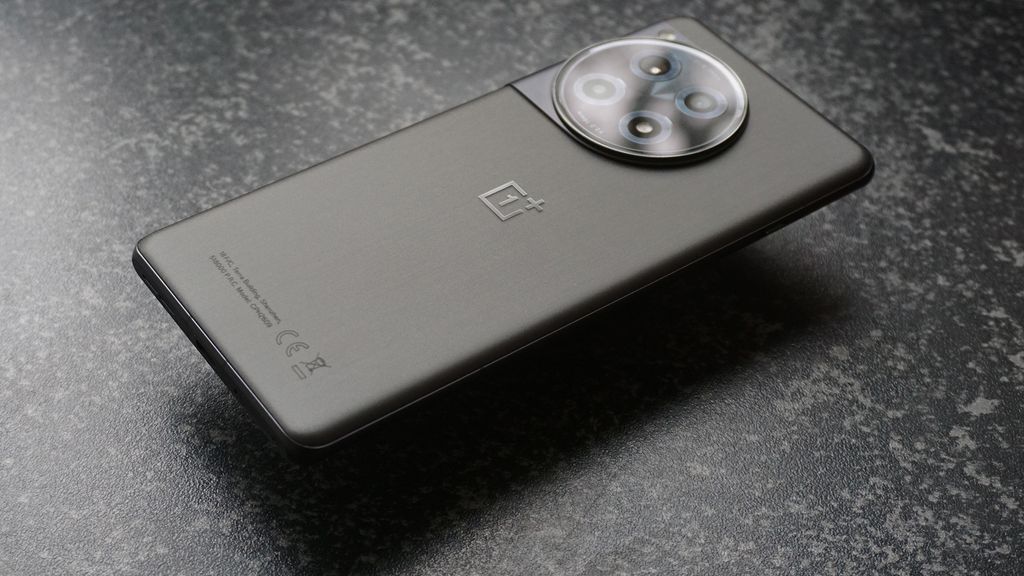 OnePlus 12R review: Long-lasting, eye-popping | TechRadar