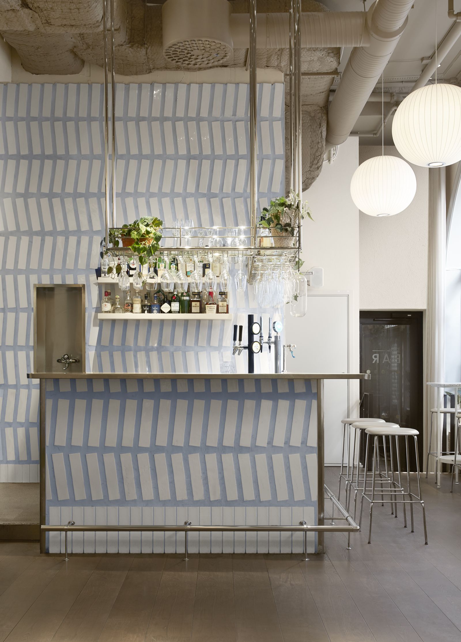 Chunky grouting is the tile trend of 2023 – 3 ways to use it | Livingetc