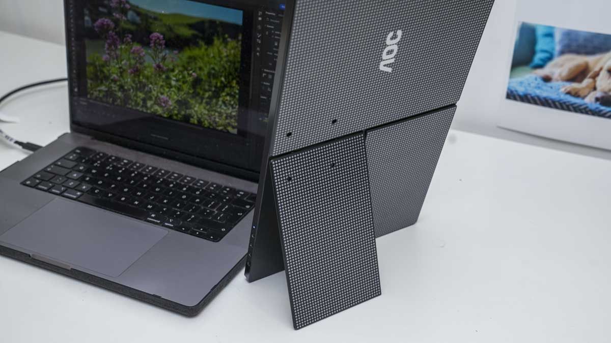 AOC 16T3EA portable monitor review | TechRadar