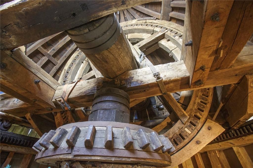 'Nothing comes close' as the majestic and beautiful windmill from ...