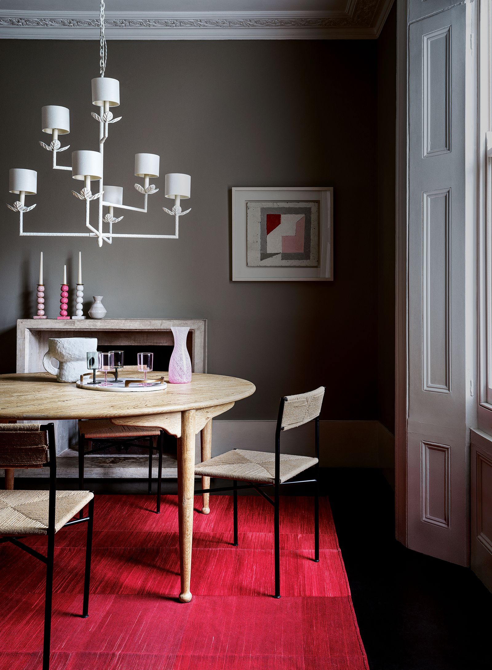 Decorating with red: 16 ways to use this versatile color | Homes and ...