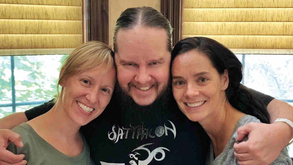 How Joey Jordison’s sisters helped Vimic’s debut album see the light of ...