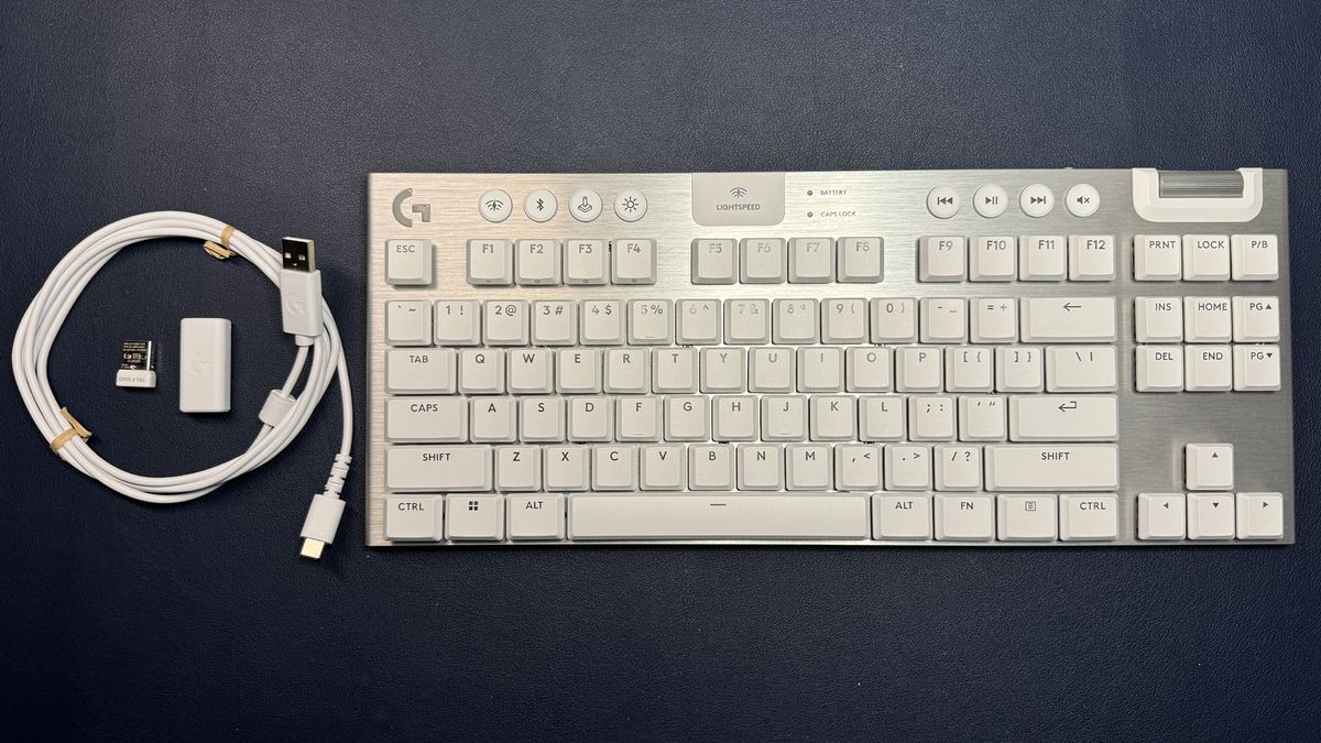 Logitech G915 X TKL Review: The same, but better? | Tom's Hardware