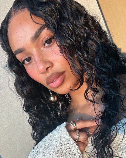 Everything You Need to Know About the Two-Toned Lip Trend | Who What Wear