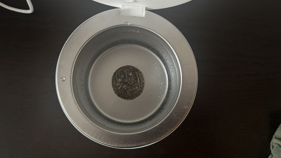 Sonic Spa Pro review: I tried cleaning my toothbrushes in a sonic bath ...