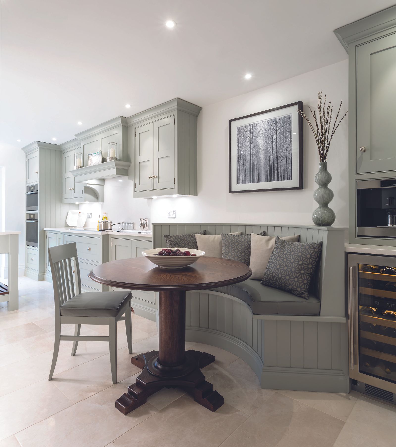 Banquette seating ideas: for a stylish & comfy kitchen diner | Homes ...