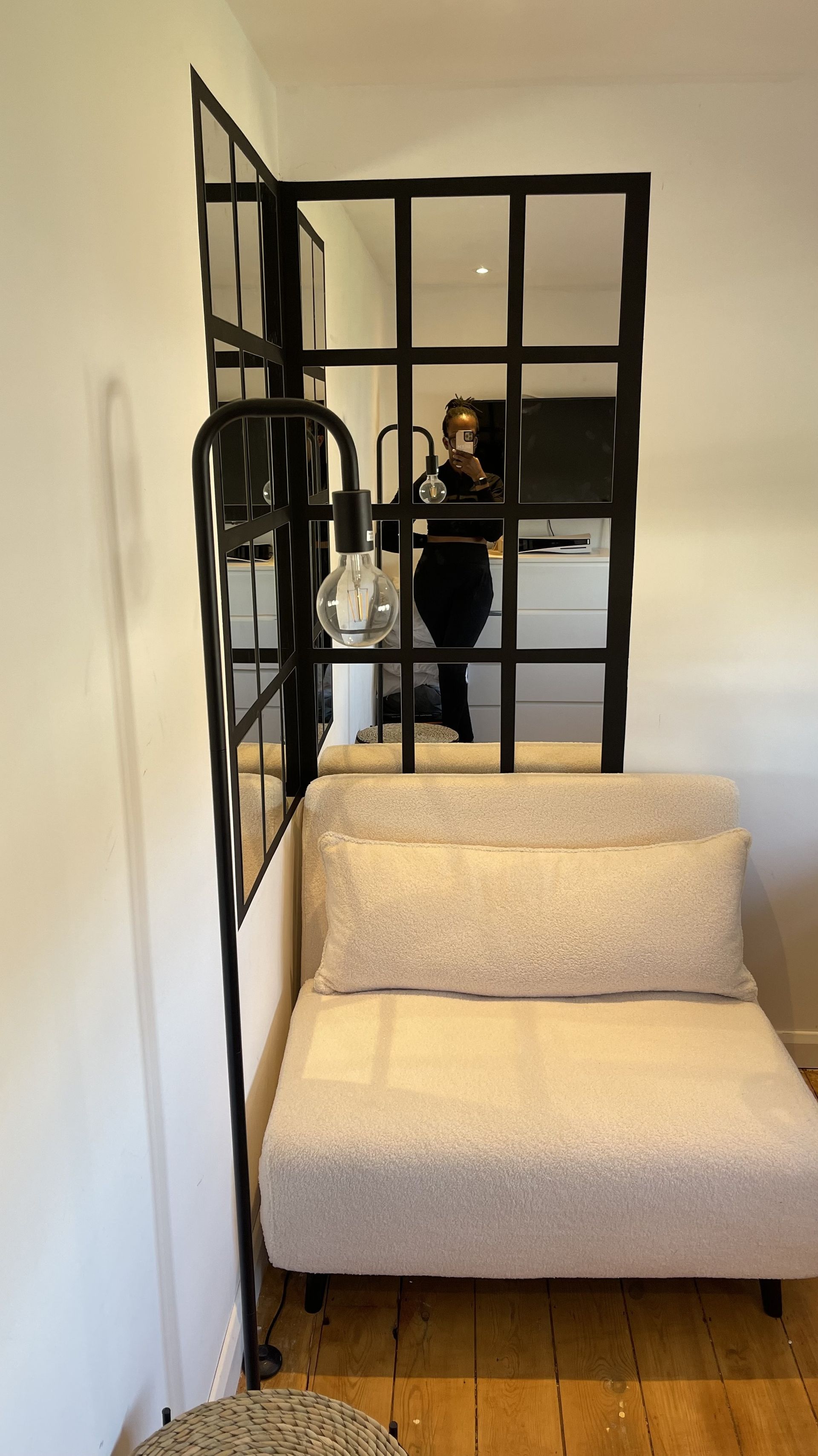 This IKEA Hack Turns Empty Wall Space into a Crafty Mirror | Livingetc