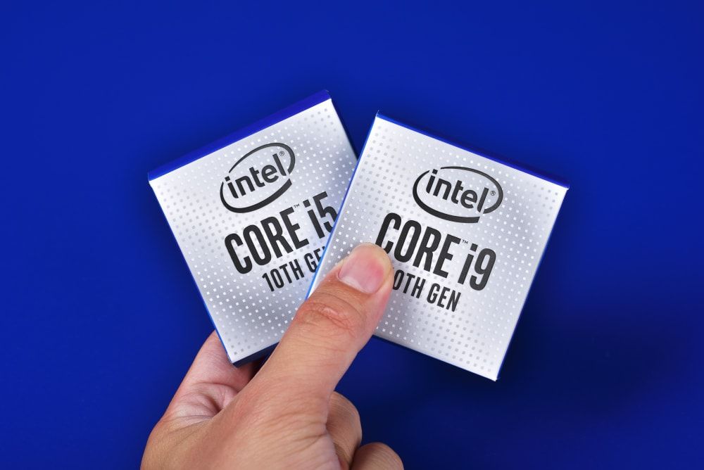 Intel 10th Gen Comet Lake-S Unboxings Show i9-10900K, i5-10600K | Tom's ...