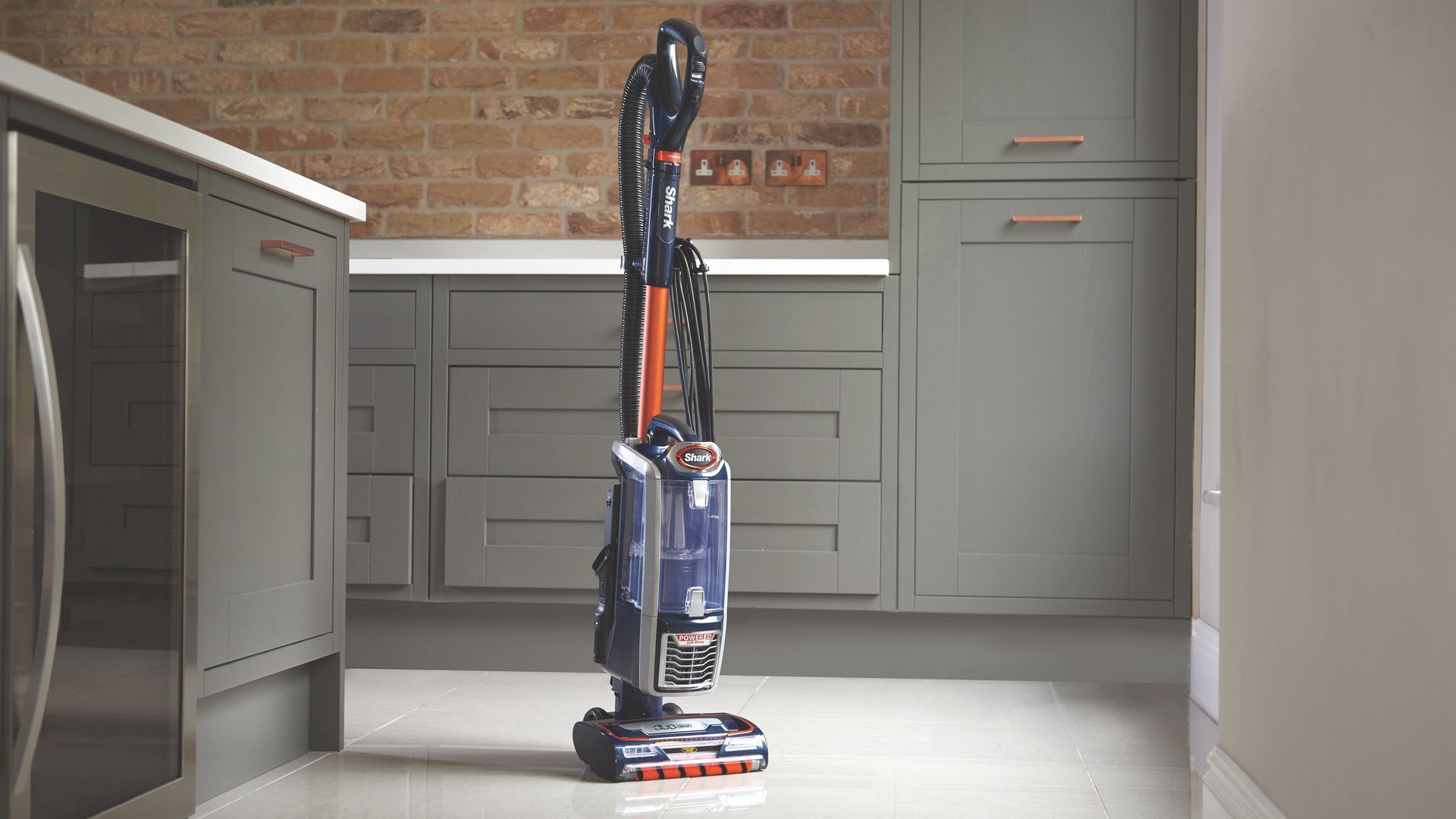 Shark Anti Hair Wrap Upright NZ801UKT review | T3