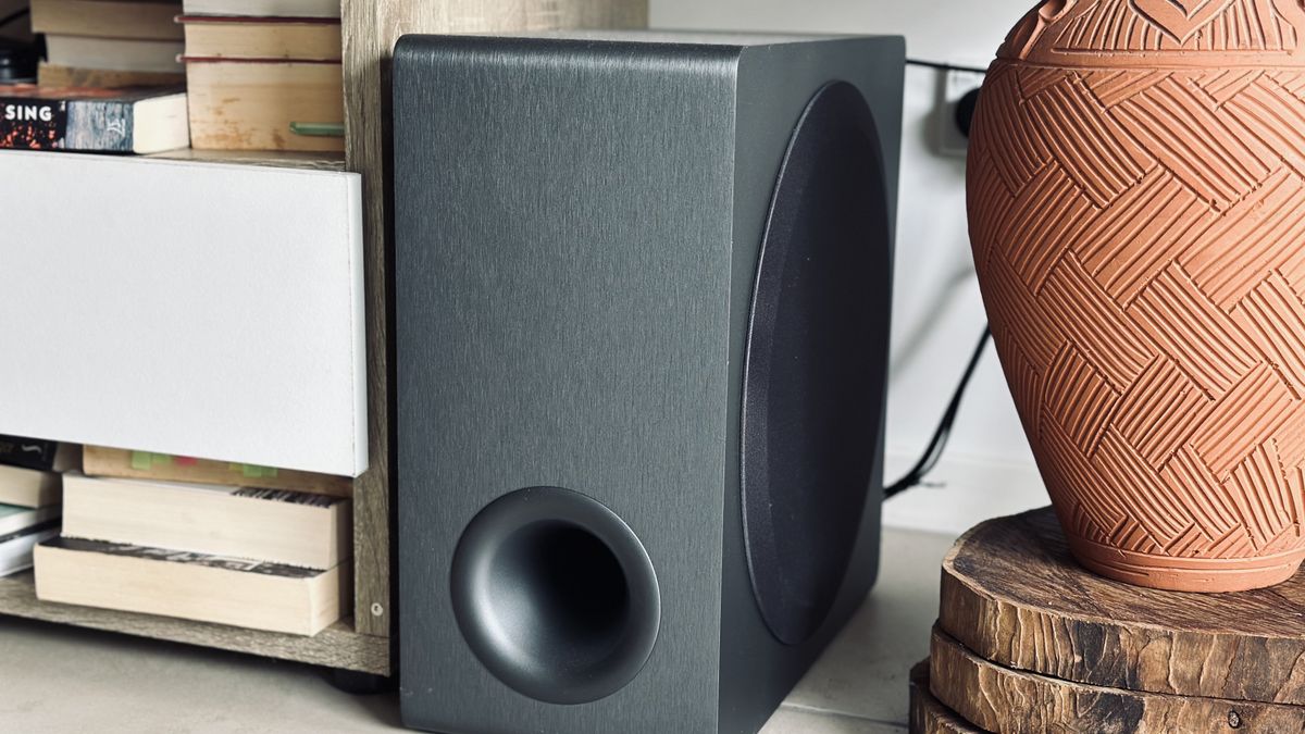 LG S80QR review: "A wonderful sound bar that really enriches your ...
