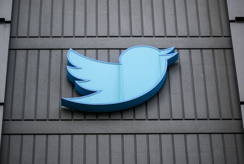 Elon Musk announces change to Twitter logo | The Week