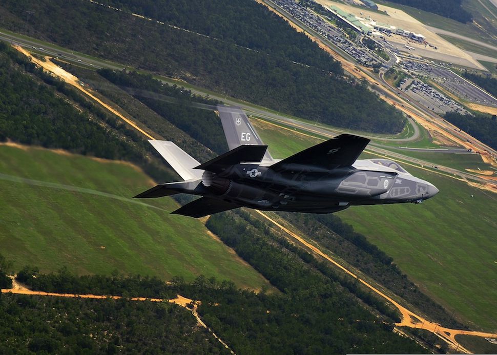 In Images: Vertical-Flight Military Planes Take Off | Live Science