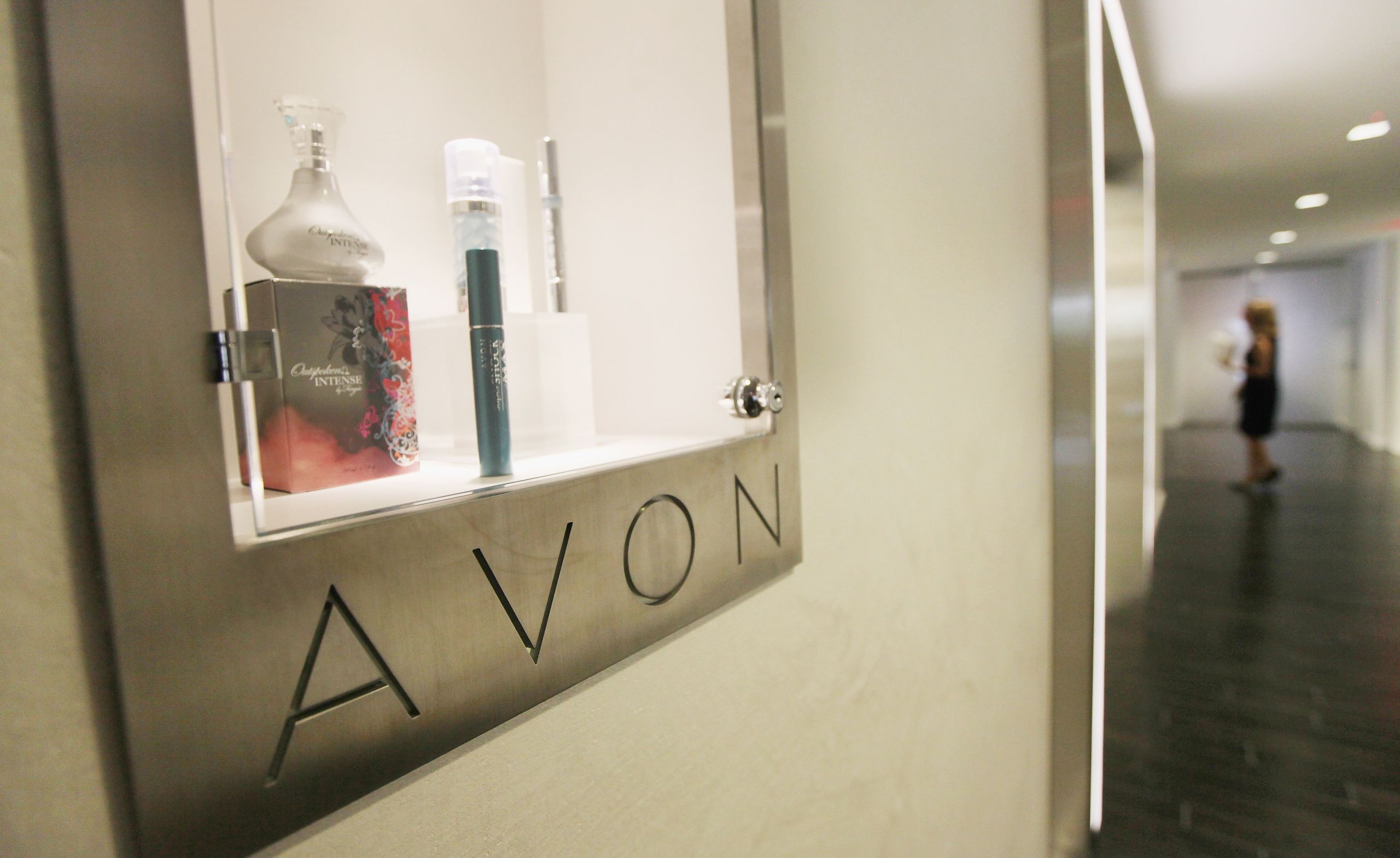 Avon swaps its iconic catalog for drag queens and YouTube tutorials ...