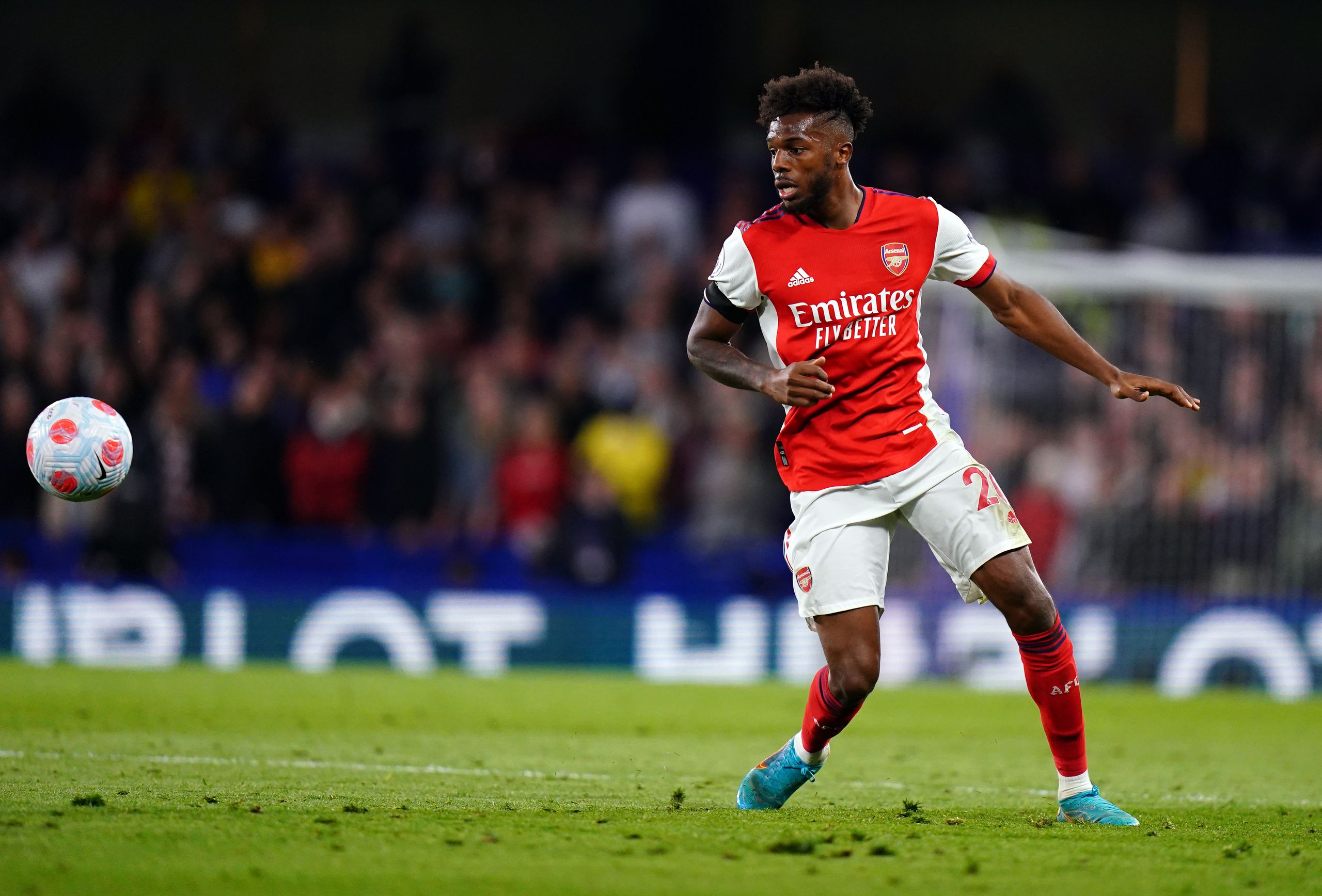 Arsenal left-back Nuno Tavares makes temporary switch to Marseille ...