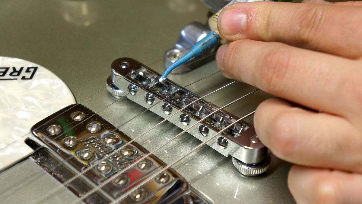 How to fix tuning problems on your guitar | MusicRadar