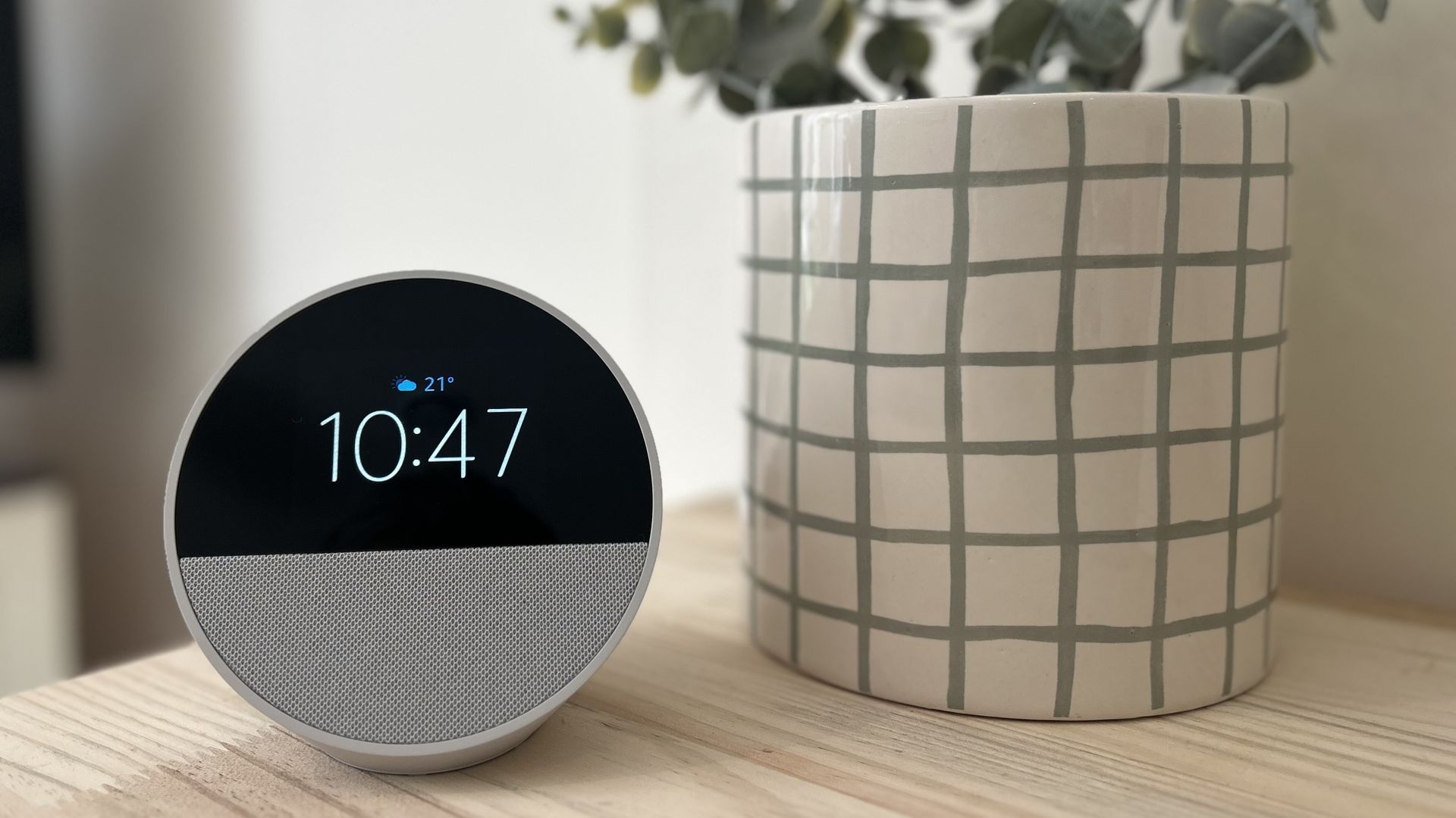 Amazon Echo Spot review: it's back and it's better than ever | T3