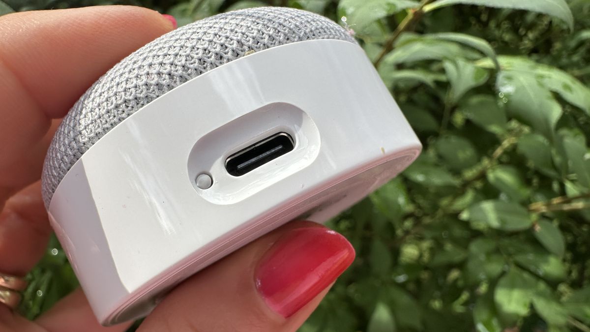 Scosche BoomCan MS: Pairable, propable, portable MagSafe Speaker | iMore
