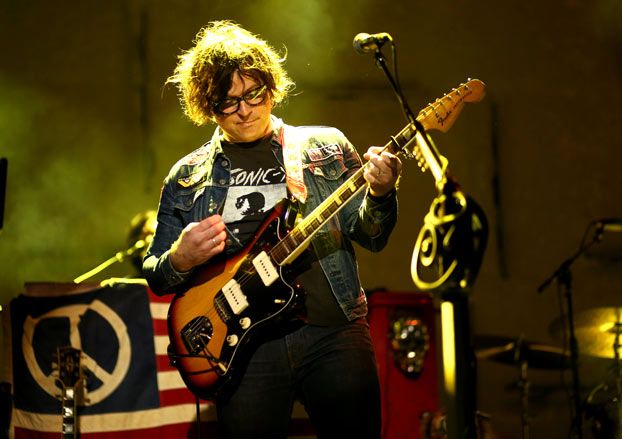 Ryan Adams Covers Springsteen During 'Prisoner' Album Preview in London ...