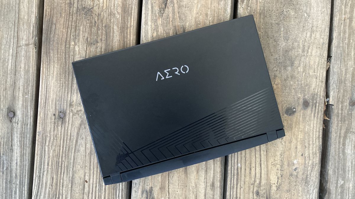 Gigabyte Aero 15 with 4K OLED (2021, RTX 3070) review | Laptop Mag