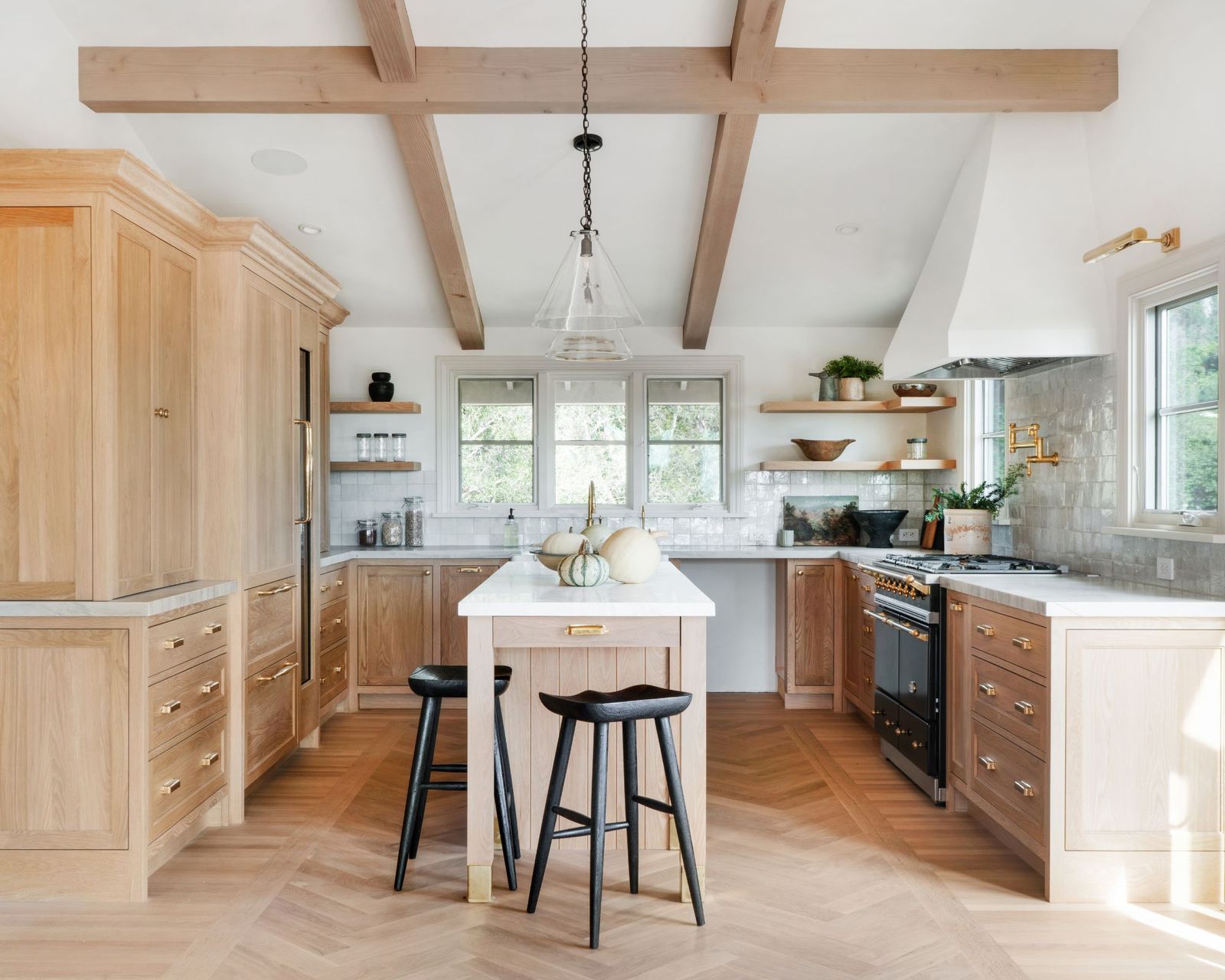 How to style unpainted kitchen cabinets for a pared-back look | Homes ...