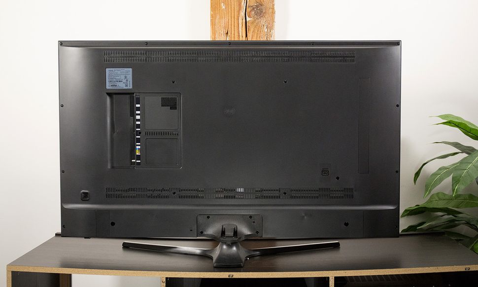Samsung 55-inch MU6300 4K TV — Full Review and Benchmarks | Tom's Guide