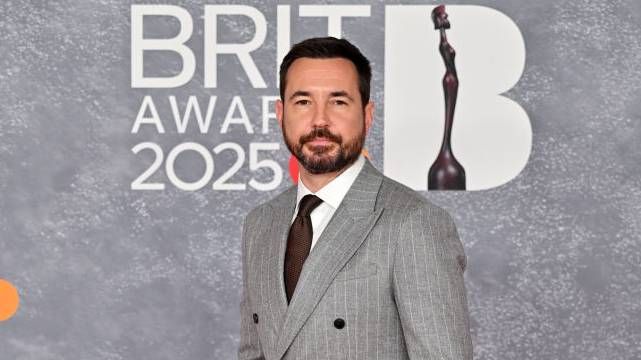 Martin Compston — things you didn't know about the Fear and Line of ...