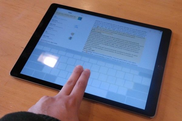 How to Use the iOS Keyboard as a Touchpad | Laptop Mag