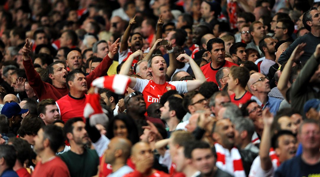 Arsenal fans losing confidence in Wenger faster than in their players ...