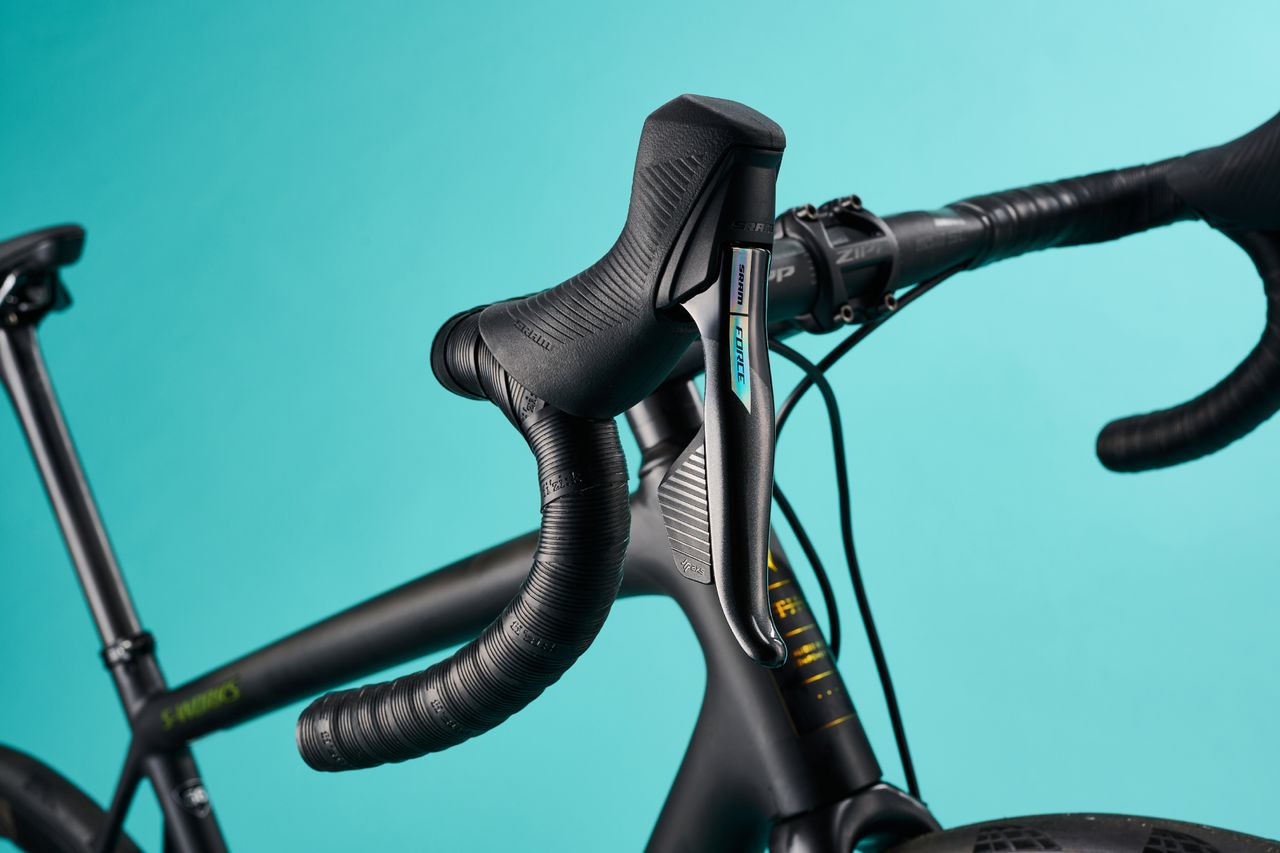 SRAM Force AXS review - the wireless 12-speed groupset has more pros ...