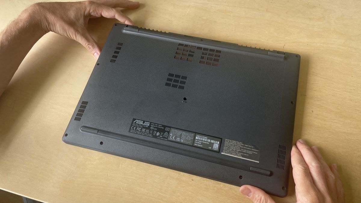 ASUS V16 review: GPU good, CPU bad | Creative Bloq