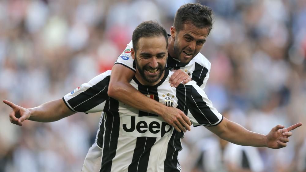 Juventus 3 Sassuolo 1: Higuain marks first start in style | FourFourTwo