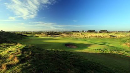 Portmarnock Golf Club: Red and Blue Course Review, Green Fees, Tee ...